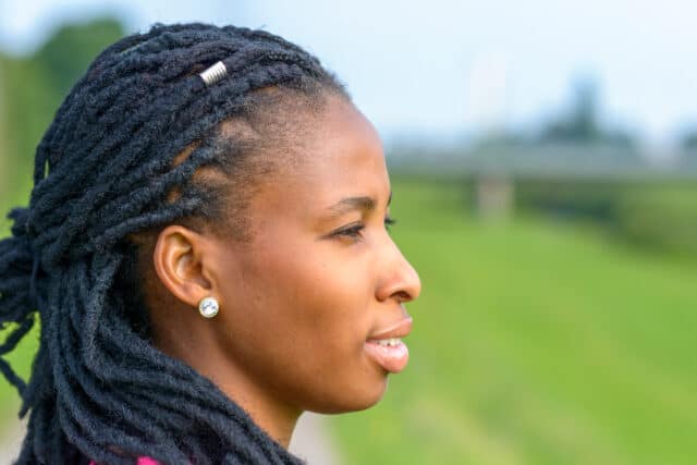 What Does Mold in Dreads Look Like? How To Get Rid of Mold
