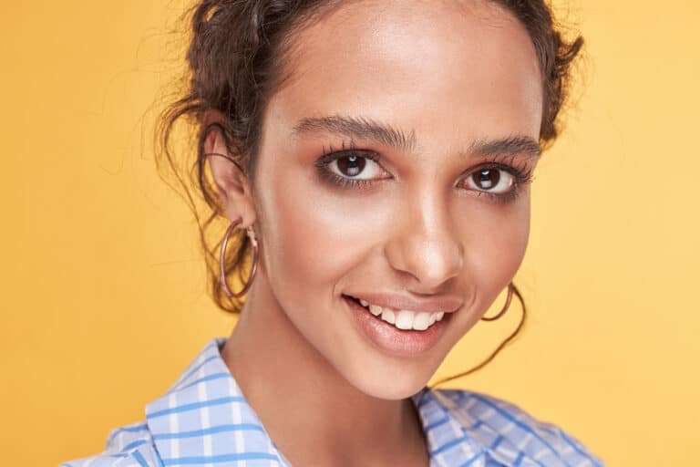 What Is Wet Frizz? Why Do I Have It? How To Fix It and More