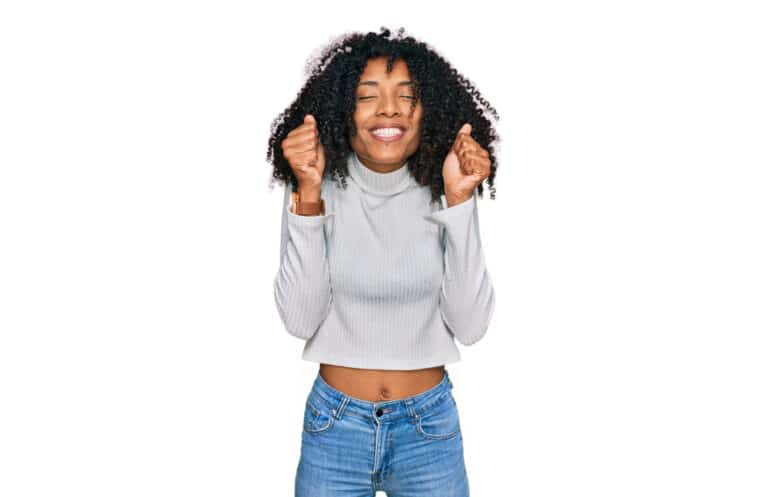 Why Is My Hair Stretchy? Is It Normal? What Does It Mean?