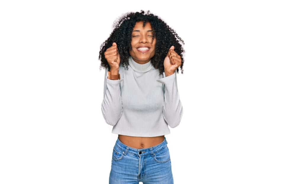 Why Is My Hair Stretchy? Is It Normal? What Does It Mean?