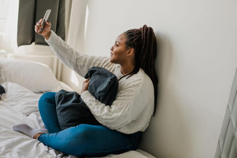 Best Haircuts for Fat Faces and Round Chubby Double Chins