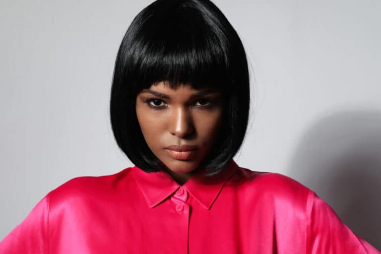 How to Cut a Bob: Cutting a DIY Bob Hairstyle on Yourself